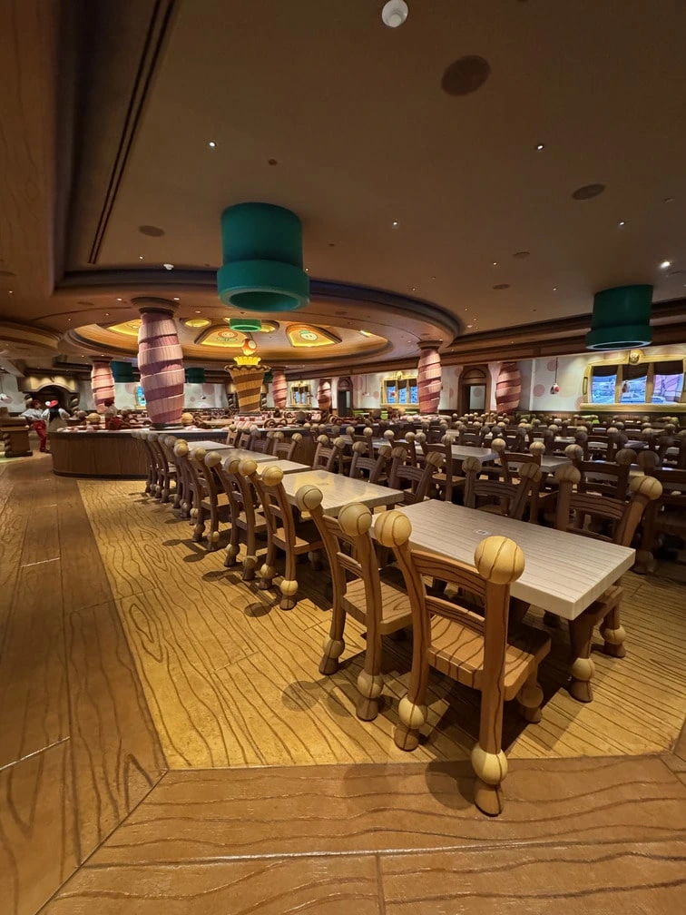 Toadstool Cafe at Universal Epic: the most adorable restaurant in Super ...