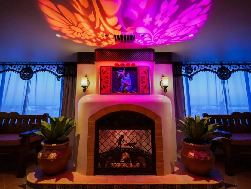Te presentamos la Suite Coco en el Pixar Place Hotel
